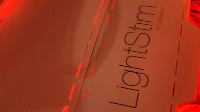 The difference between Infrared & Red Light Therapy | Rev MD